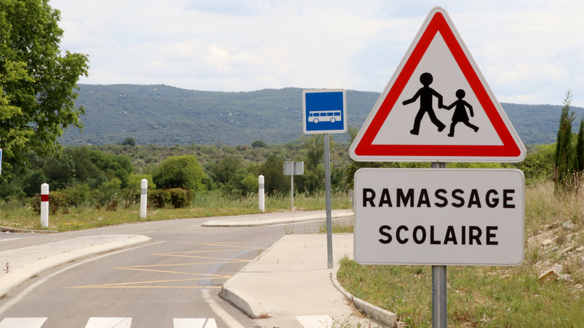 Sécurisation des points d'arrêt de transport scolaire : pourquoi et ...